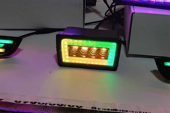 Universal Flow Series RGBW F1 Style 4th Brake Light Module – Foxbeam ...